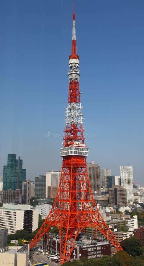 Torre de Tokyo foto de stock. Imagem de capital, cloudless - 17499002