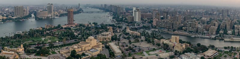Torre De Tv E Cairo No Centro Do Nilo Imagem de Stock Editorial ...