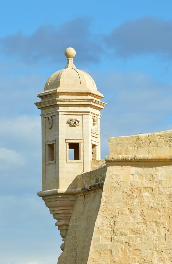 A Torre De Vigia De Vedette Do Olho & Da Orelha Em Senglea, Malta ... A Torre De Vigia De Vedette Do Olho & Da Orelha Em Senglea, Malta ...