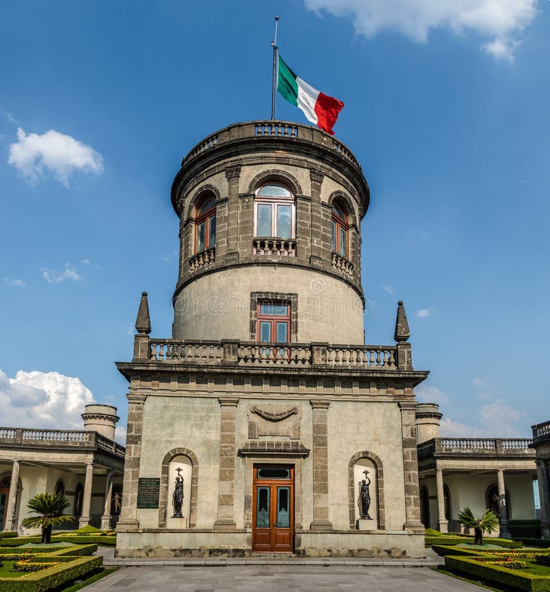 Torre Del Castillo De Chapultepec - Ciudad De México, México Imagen de ...
