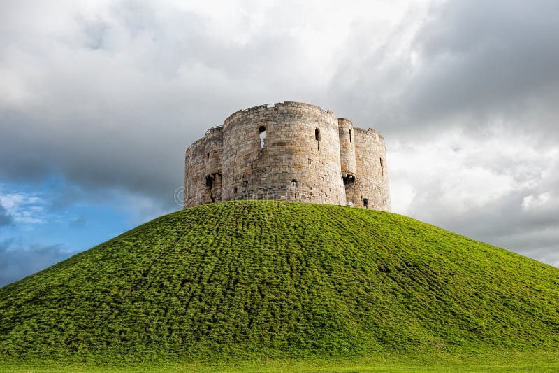 La Torre Rotonda Al Castello Di Windsor in Berkshire Immagine Stock ...