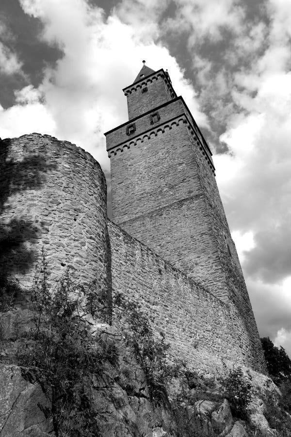 Torre do castelo imagem de stock. Imagem de cadeia, estrutura - 18086671