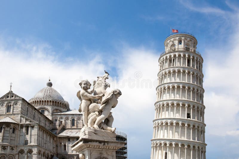 La Torre Inclinada De Pisa Y Del Duomo Imagen de archivo - Imagen de ...