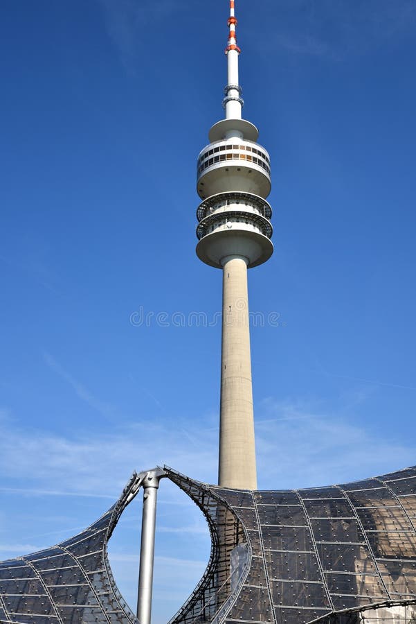 Torre Olimpica a Monaco Di Baviera, Germania Fotografia Stock ...