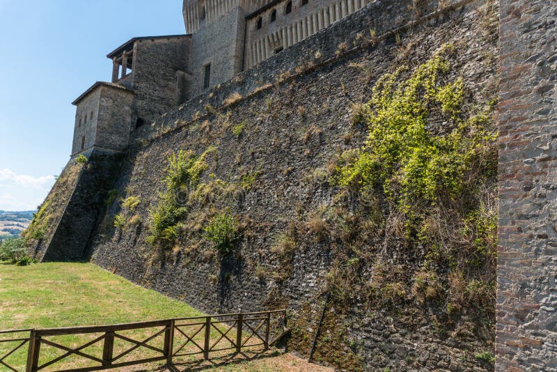 Torrechiara editorial stock photo. Image of historic - 264836433 Torrechiara editorial stock photo. Image of historic - 264836433