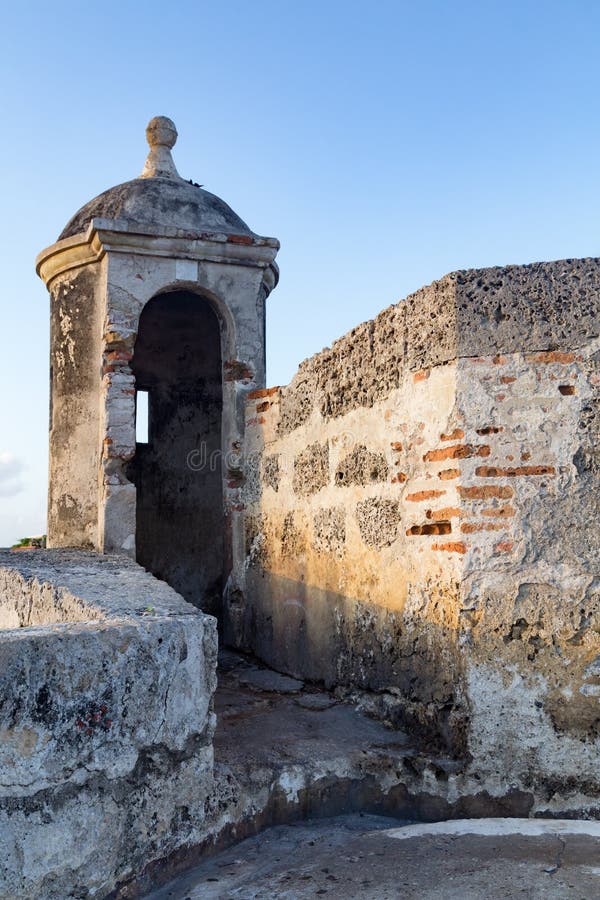 Pared Colonial Y Ciudad Vieja Cartagena Foto de archivo - Imagen de ...