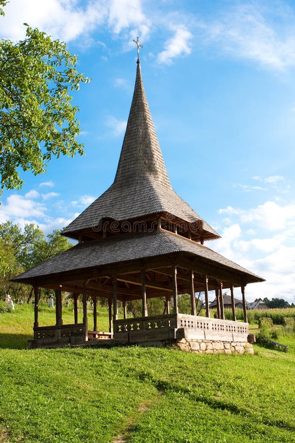 Torreta foto de archivo. Imagen de torreta, madera, europa - 15575102