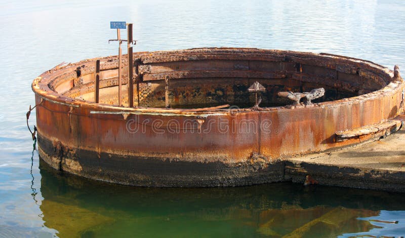 Torreta De Arma, U.S.S. Arizona, Pearl Harbor Foto de Stock - Imagem de ...
