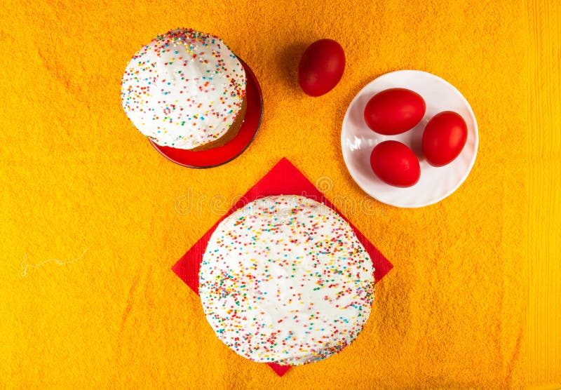 Torta rusa de Pascua imagen de archivo. Imagen de comida - 111519603