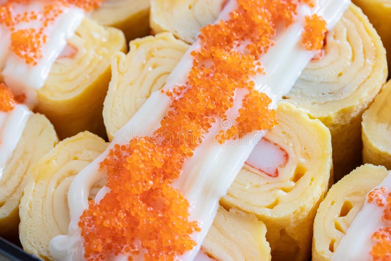 Tortilla Dulce Japonesa Rellena De Cangrejo Imagen de archivo - Imagen ...