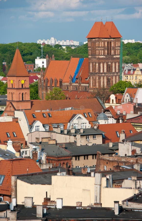 Torum, Polonia - tetti immagine stock. Immagine di fiume - 19427765