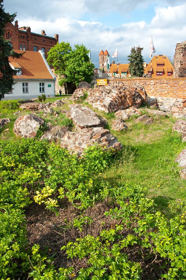 Torum, rovine del castello fotografia stock. Immagine di smalto - 19427466