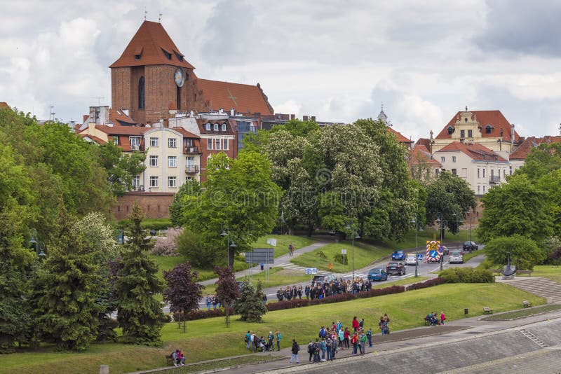 TORUN, POLEN - 18. MAI 2016: Torun in Polen, Alte Stadtskyline ...