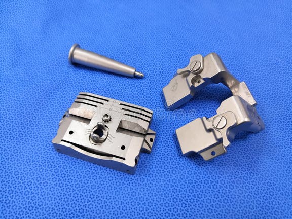 Total Knee Replacement Revision Surgical Instruments and SIzer Stock ...