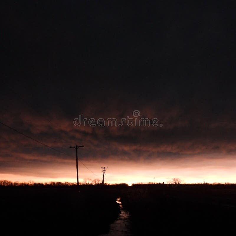 Total Solar Eclipse FingerLakes NYS Showing Totality Darkness Clouds ...
