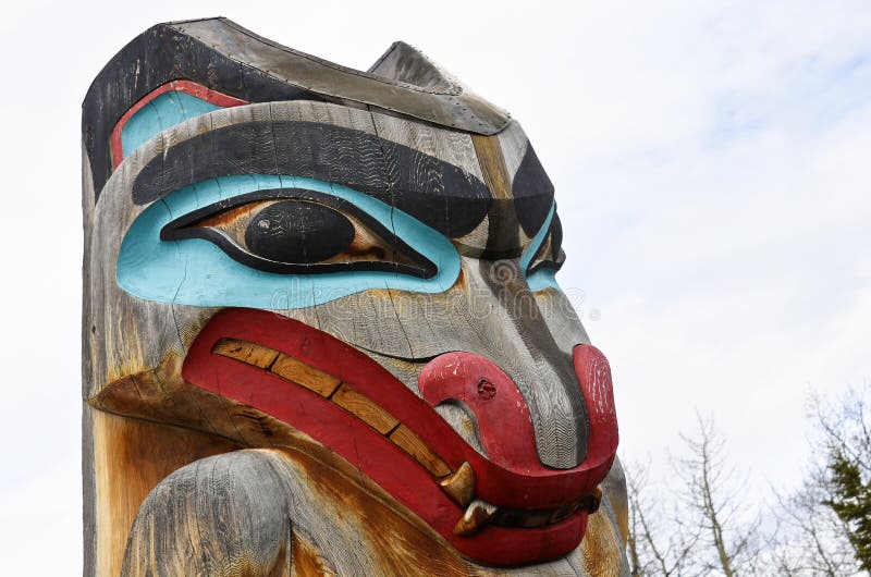 Indian totem pole face stock photo. Image of spirit, pole - 16643434