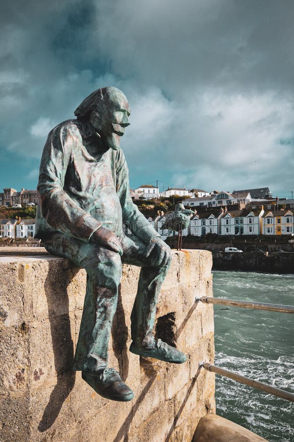 A Touch of Whimsy: the `Dave and the Seagull` Art Work in Cornwall ...