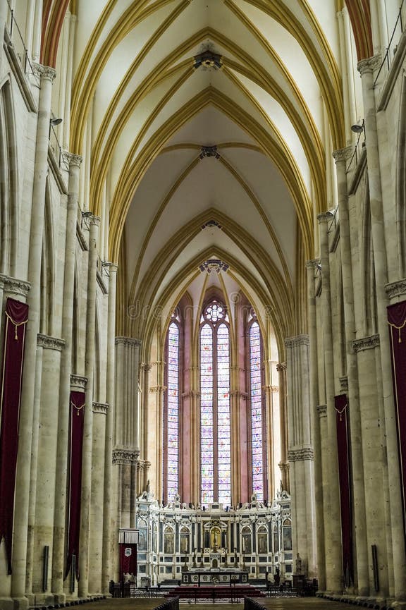 Toul - Cathedral interior editorial image. Image of indoor - 27554370