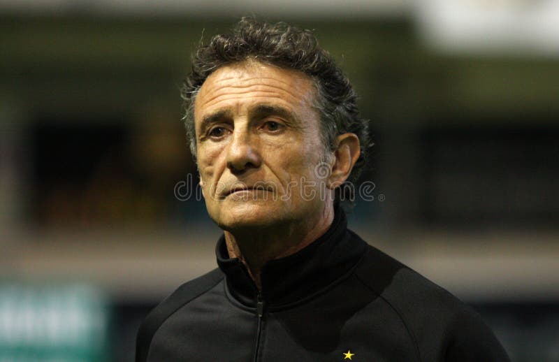 Toulousain S Coach Guy Noves Editorial Photography - Image of aime ...