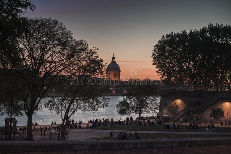 Toulouse Sunset Light Skyline Stock Image - Image of long, cityscape ...
