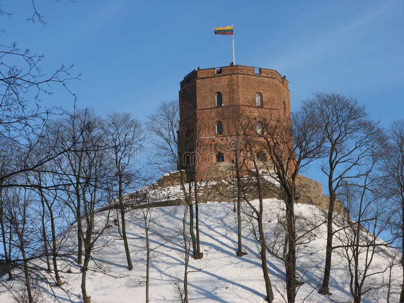 Tour de Gediminas photo stock. Image du lithuania, montagne - 4436022