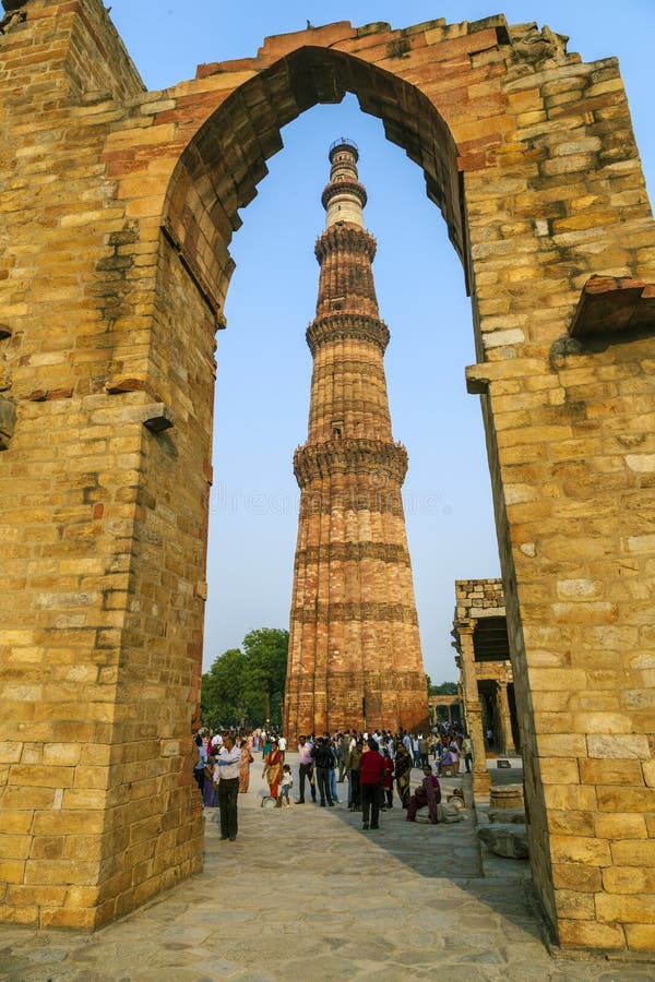 Tour Ou Qutb Minar De Qutub Minar, Photographie éditorial - Image of ...