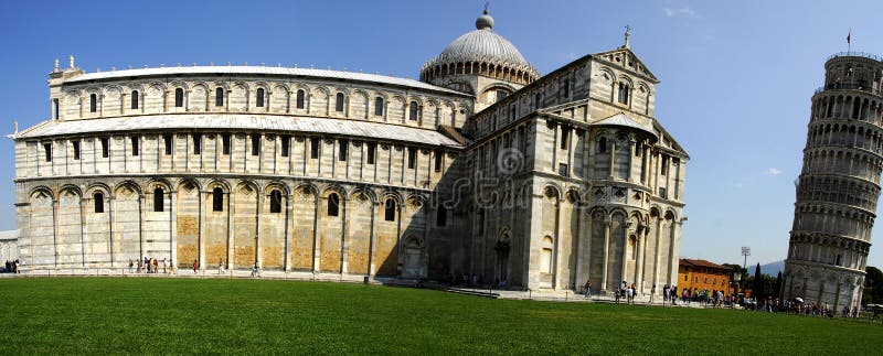 Tour penchée photo stock. Image du penchement, romain - 105284118