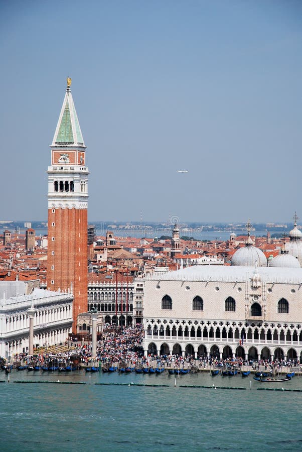 Tourism in Venice stock image. Image of daylight, tourism - 25337727