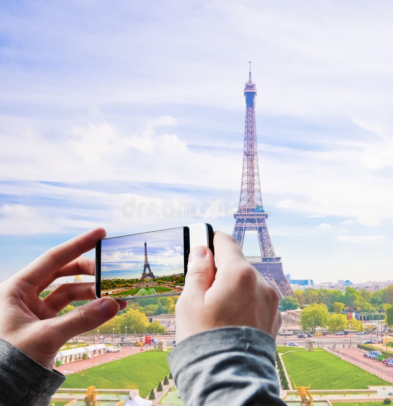 Tourist Taking A Picture Of The Eiffel Tower Stock Photo - Image of ...