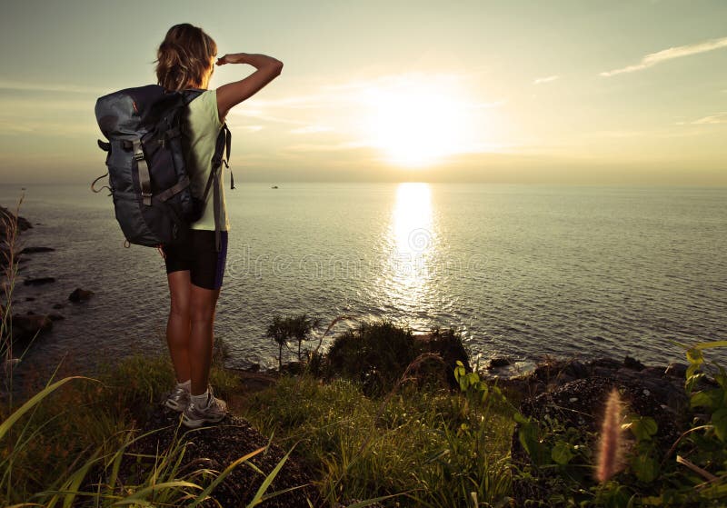 Touriste photo stock. Image du hausse, aventure, baluchon - 46282702