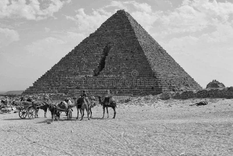 Tourists at the Base of the Great Pyramid of Cheops Editorial Stock ...