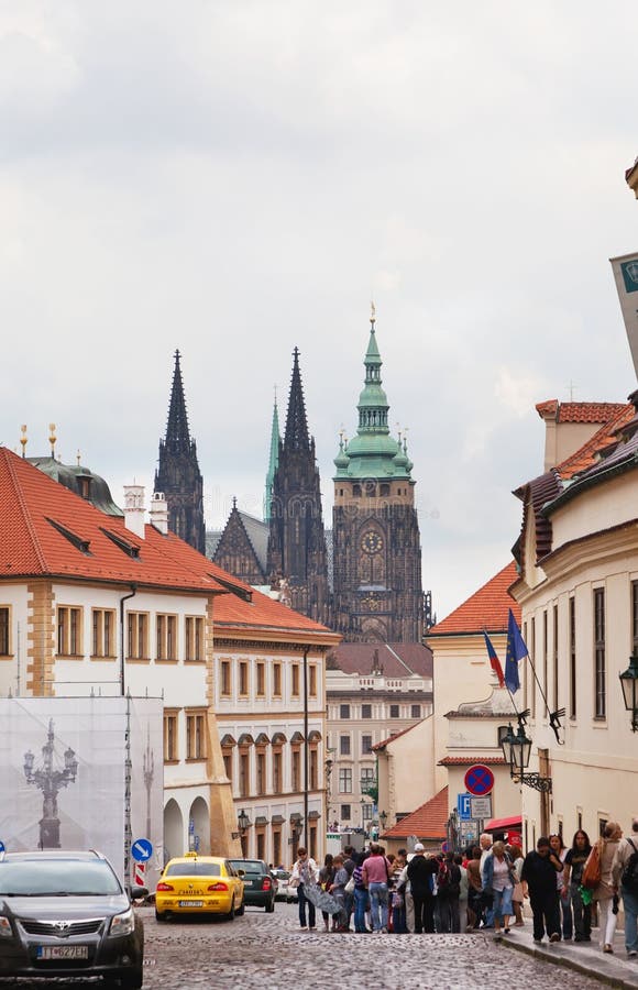 Tourists go sightseeing editorial image. Image of roof - 27835835