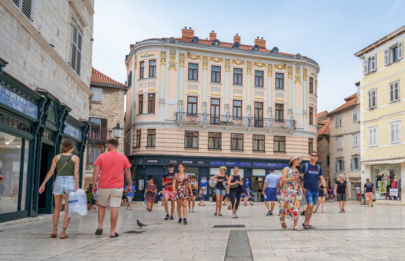 Tourists on the Streets of Split Editorial Image - Image of landmark ...