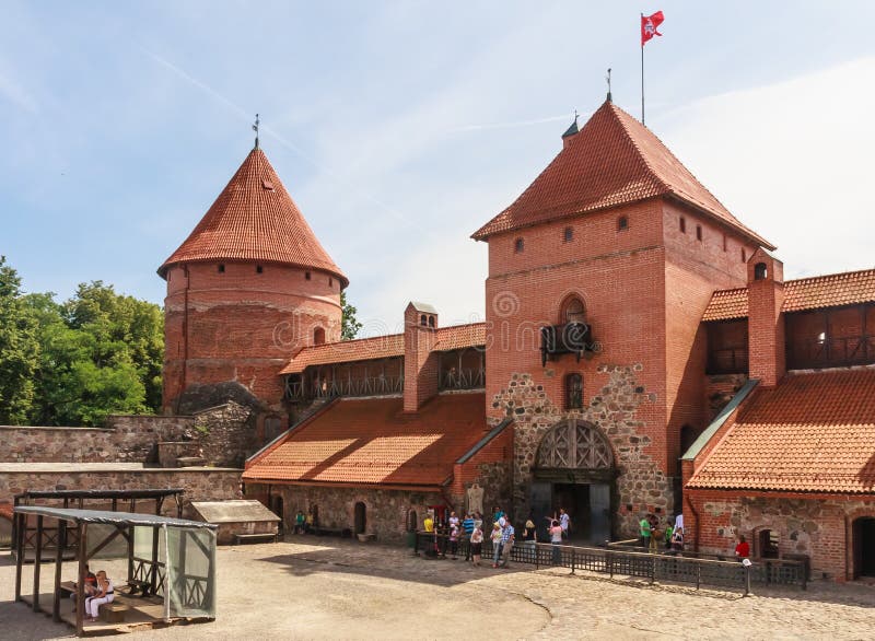 Tourists and Trakai Castle editorial photography. Image of history ...