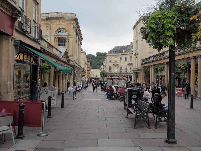Tourists visiting Bath editorial photography. Image of tourism - 79074402