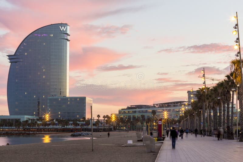 Tourists Walking on Barcelona Promenade S Editorial Photo - Image of ...