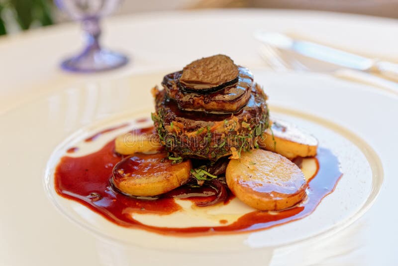 Tournedo Beef Fillet on White Plate Stock Image - Image of mignon ...
