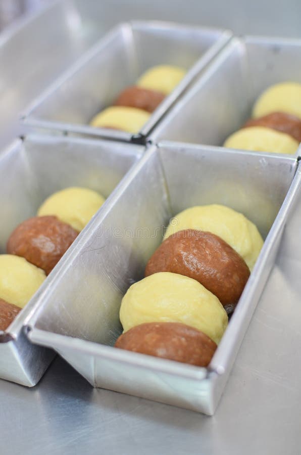 Tow Tone Bread Stock Photos - Free & Royalty-Free Stock Photos from ...