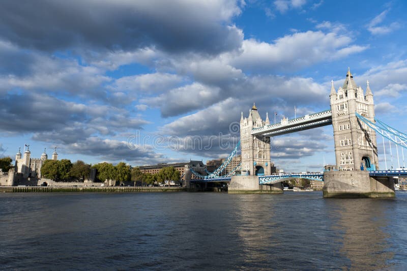 Tower bridge stock image. Image of river, kingdom, national - 21501641