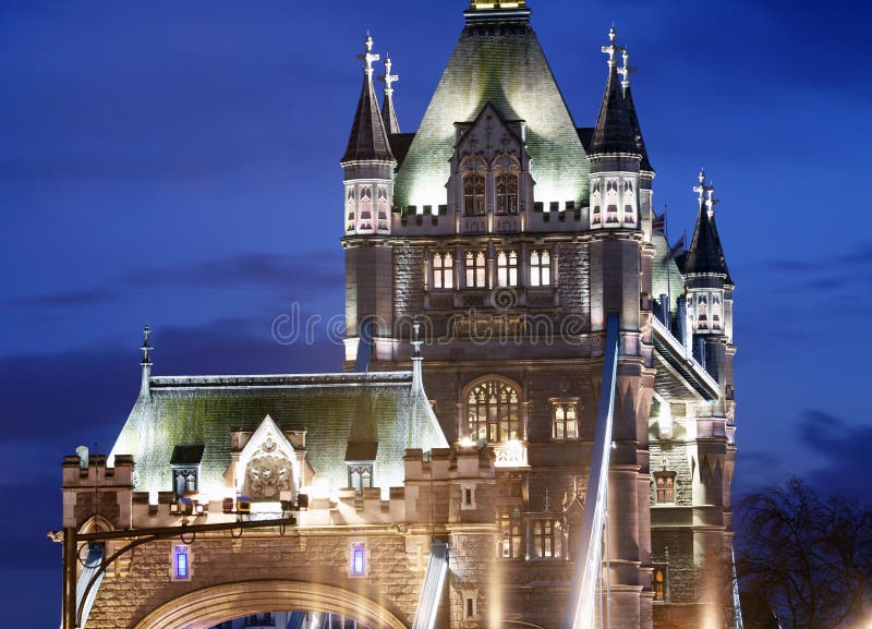 Tower Bridge, London editorial photo. Image of england - 40036836