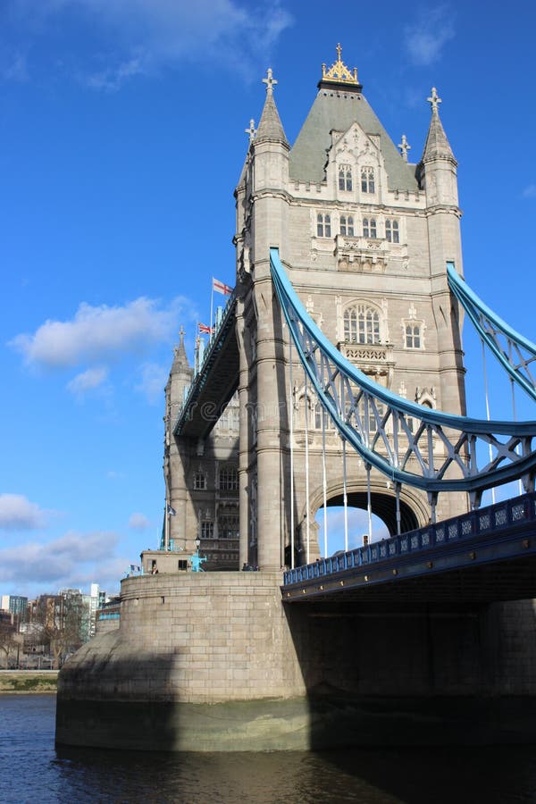 Tower Bridge London Side View Stock Photo - Image of side, city: 104686498