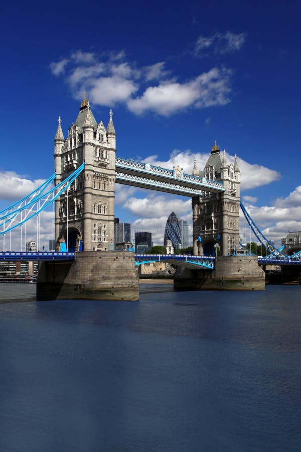 Tower Bridge, London stock image. Image of shopping, river - 5158749