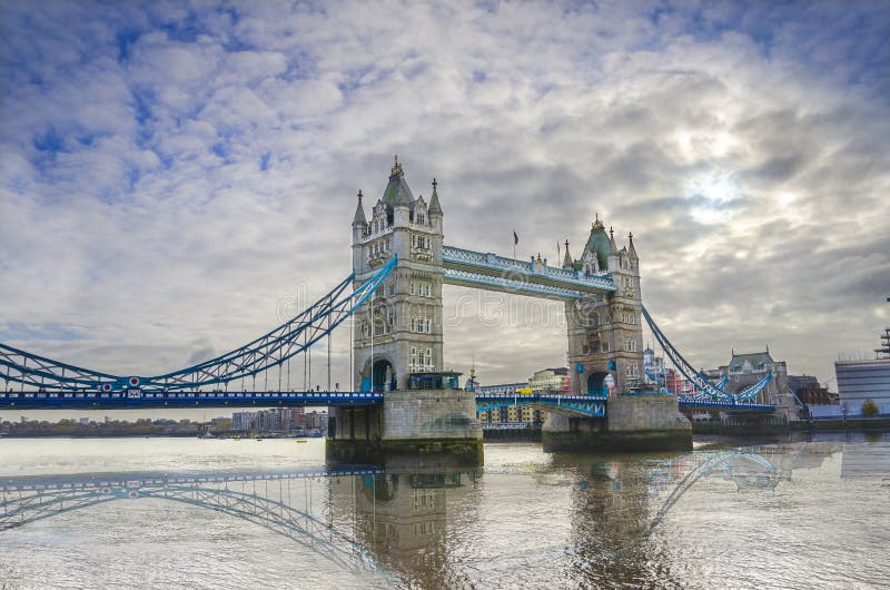 Tower Bridge in the Morning, London Editorial Photo - Image of bridge ...