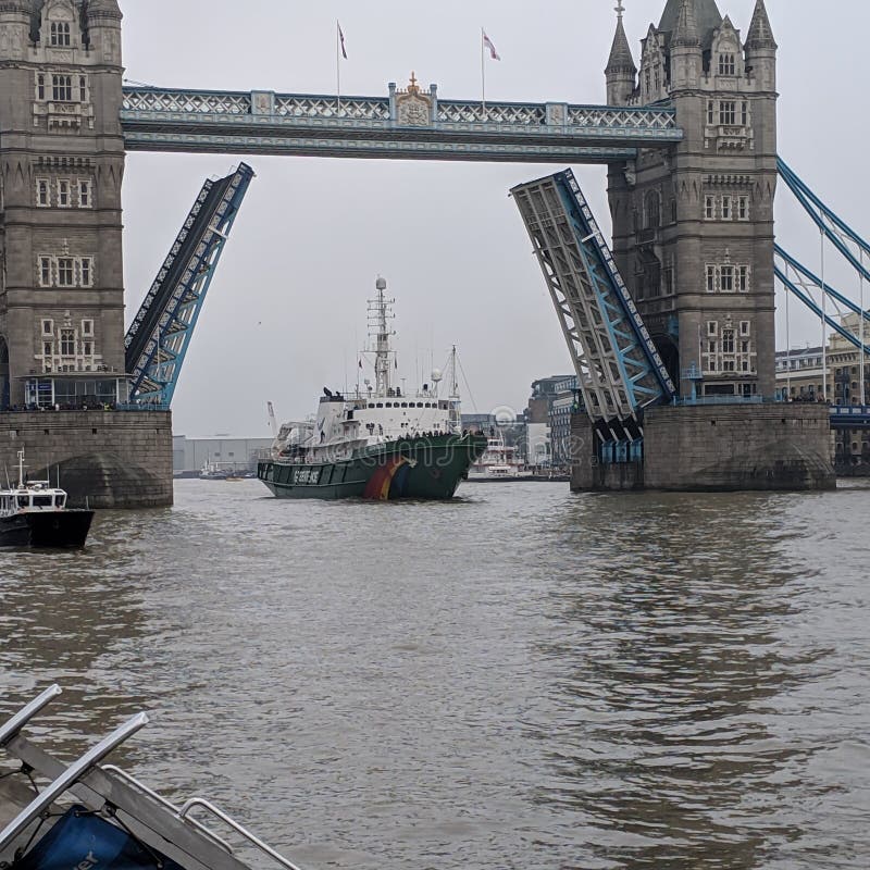 Tower bridge open stock image. Image of ship, open, london - 152999281