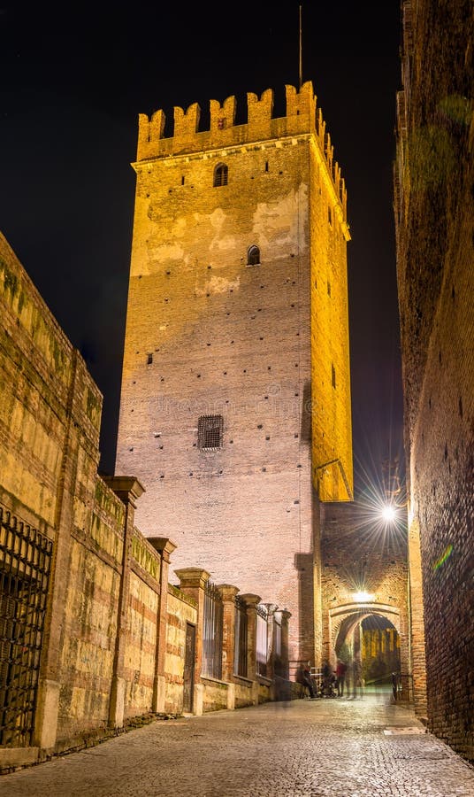 Tower of Castelvecchio Castle in Verona Stock Image - Image of facade ...