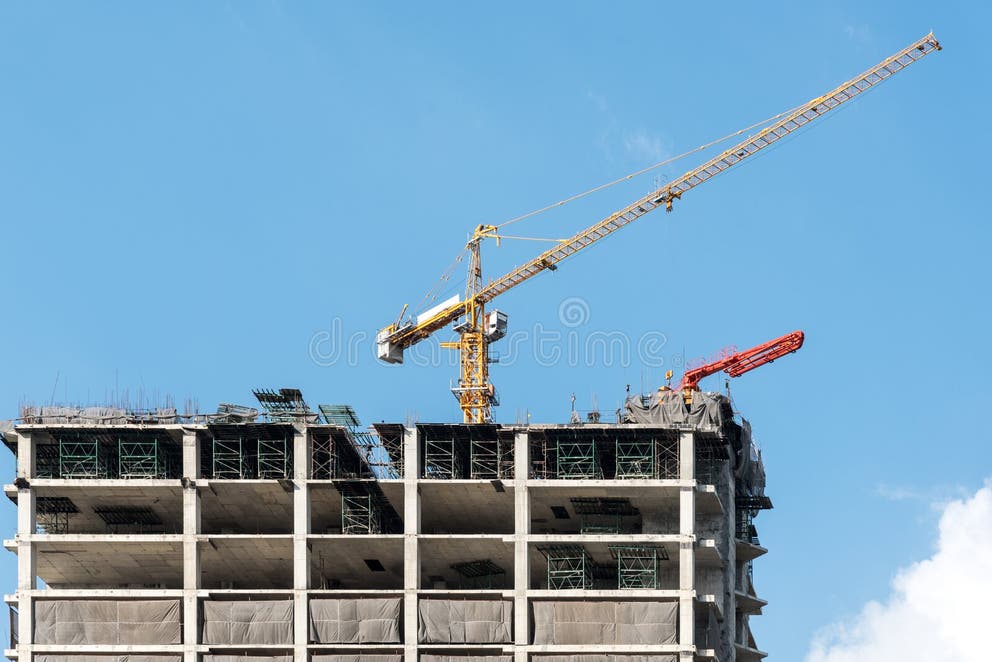 Tower Crain Construction Building in Blue Sky Stock Photo - Image of ...