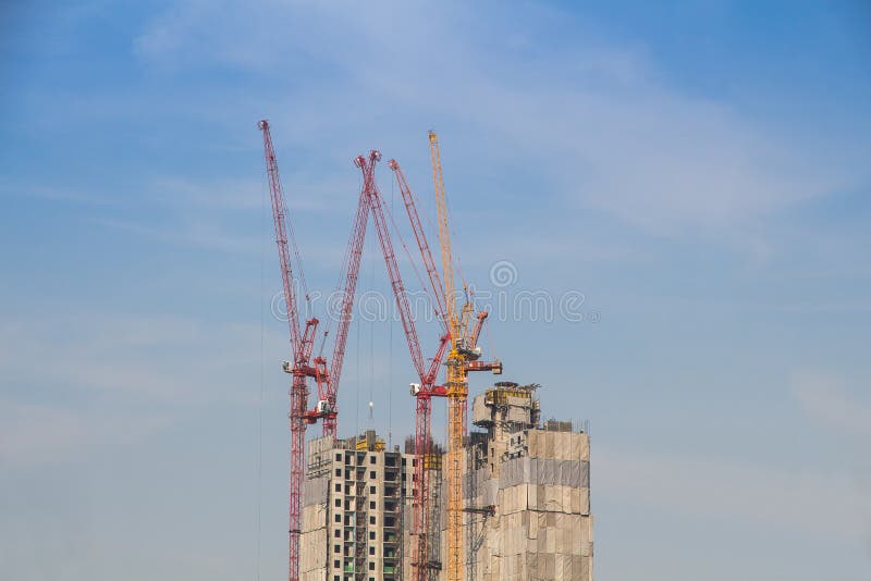 Tower Crain Construction Building in Blue Sky Stock Image - Image of ...