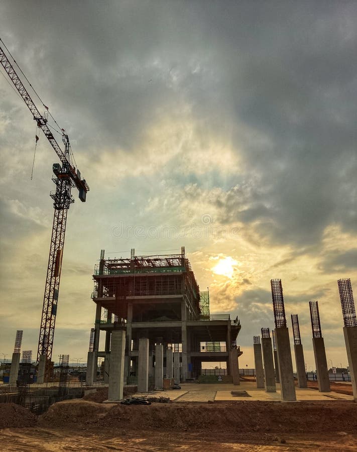 Tower Crane and Office Building Project Soaring High in the Afternoon ...