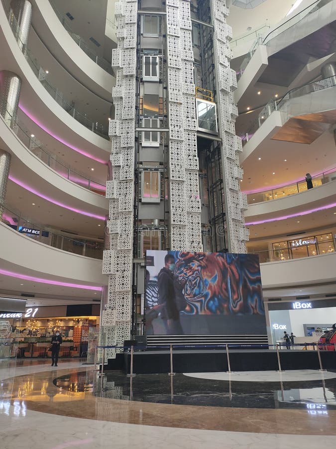 Tower di mall plaza depok editorial stock image. Image of architecture ...