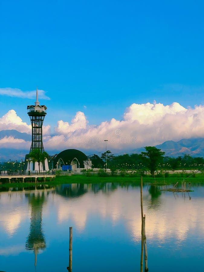 Tower on the Edge of the Lake Stock Image - Image of lake, water: 264762773